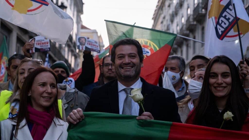CHEGA sube en los sondeos en Portugal