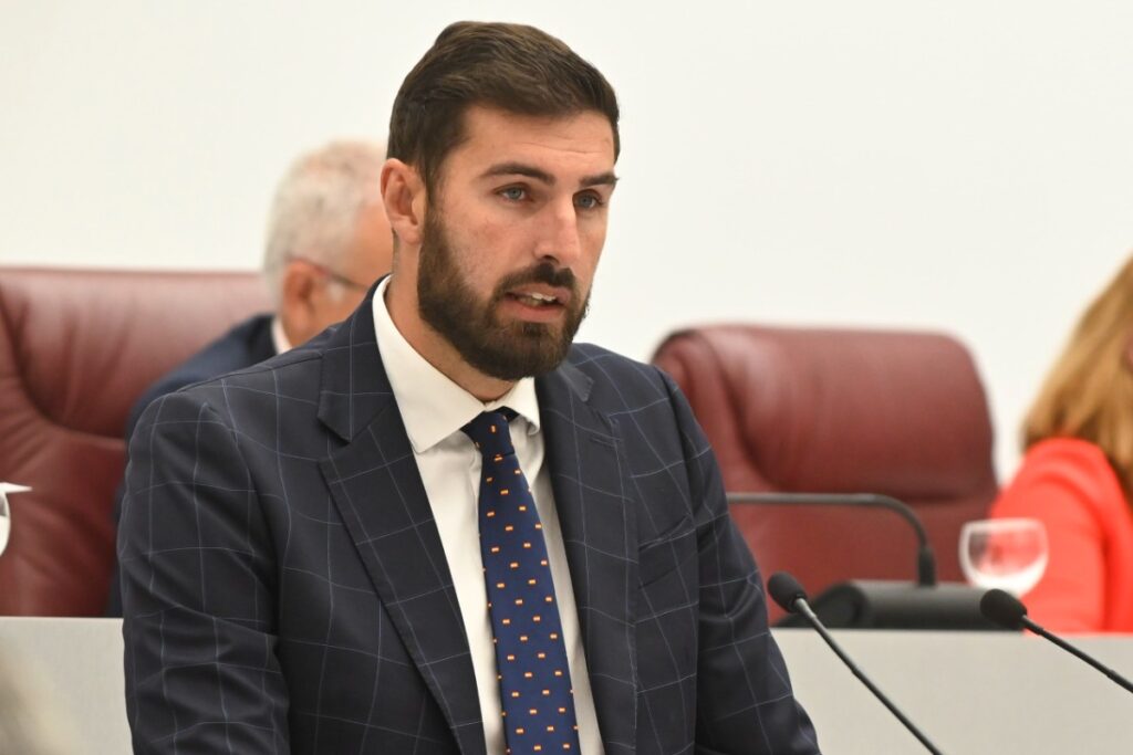 Antelo denuncia la "traición" al sector primario español de la ...