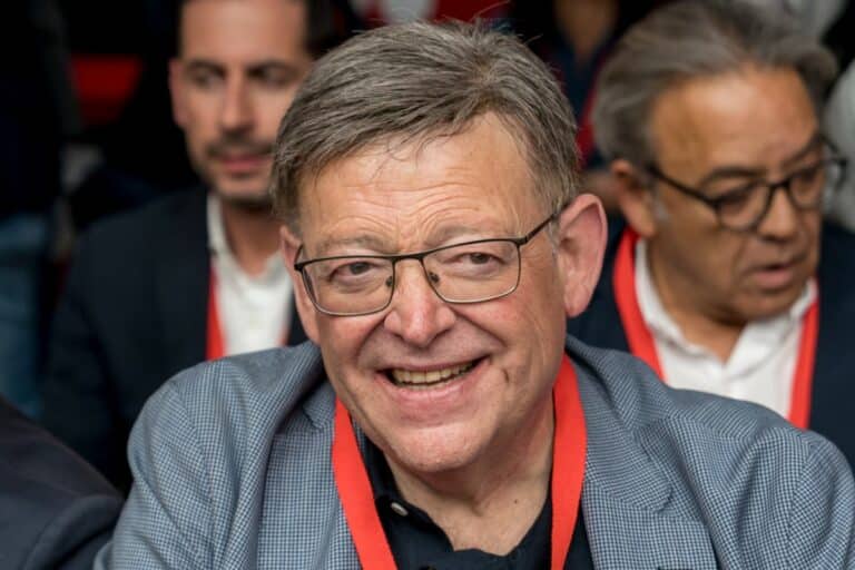 Ximo Puig renuncia a su acta de senador ante su posible nombramiento como embajador en la OCDE ...