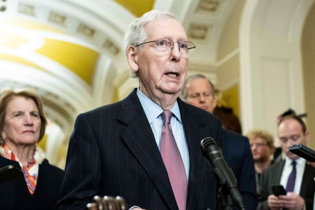Mitch McConnell anuncia su renuncia como líder de los republicanos en ...