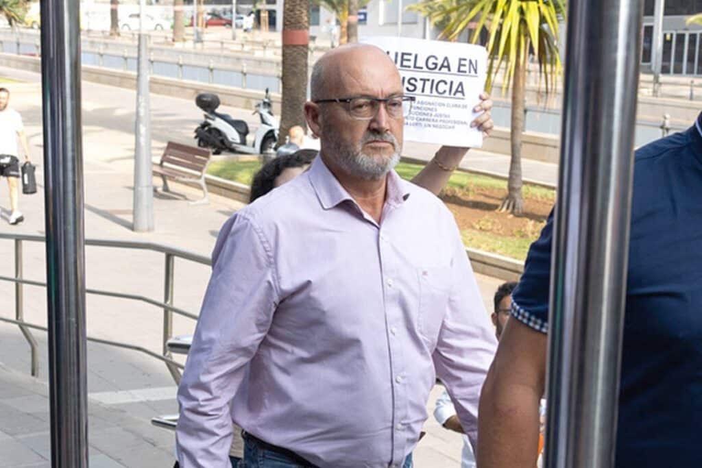 Los encuentros del exdiputado socialista "Tito Berni" en Madrid ...