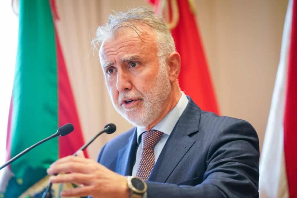 Ángel Víctor Torres pagó casi cinco millones de euros por las ...