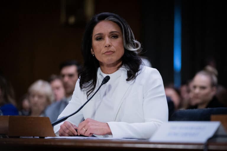Tulsi Gabbard, confirmada por el Senado como directora de Inteligencia Nacional de los Estados ...