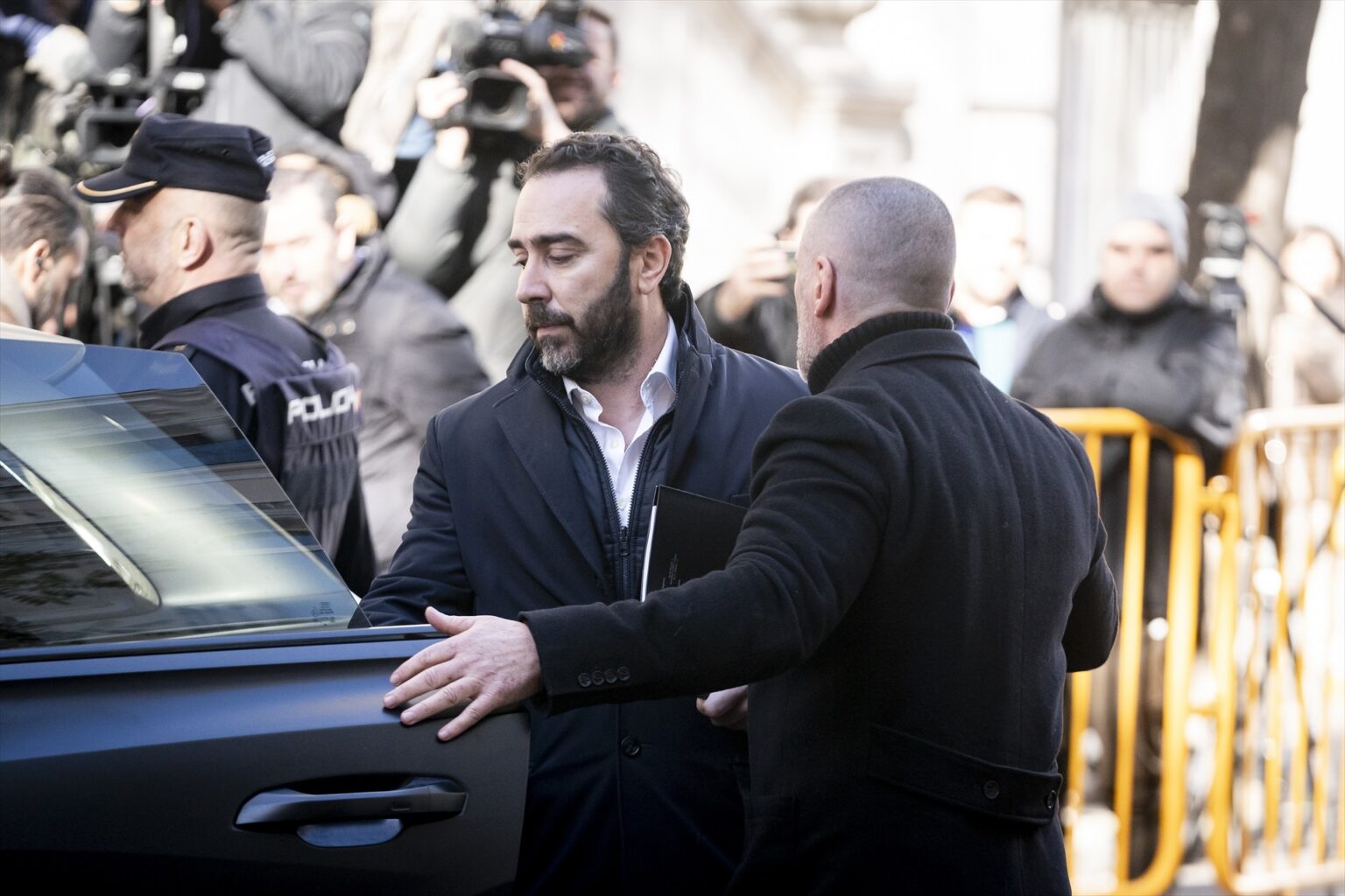 Aldama recibe mensajes amenazantes para que no tire de la manta