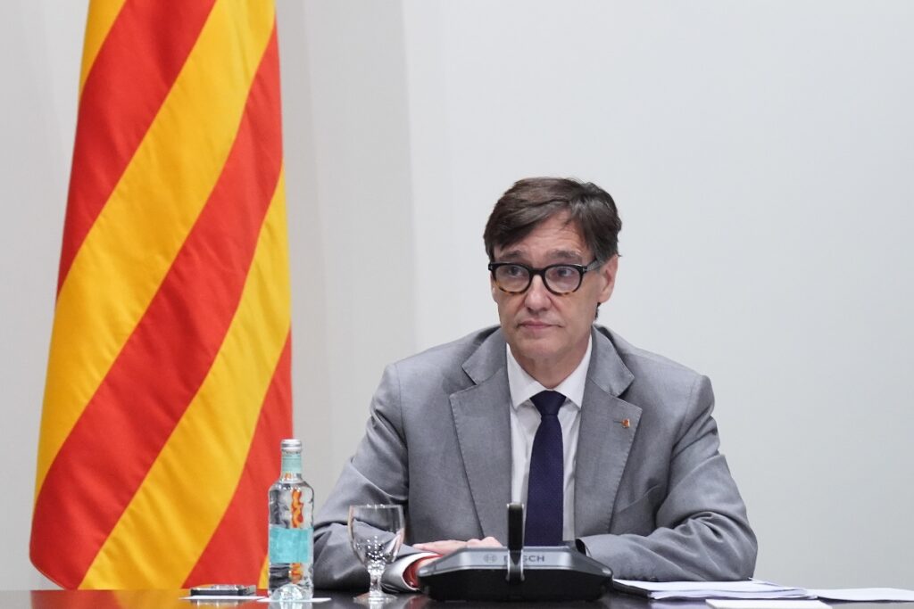 Illa destina más de un millón de euros a escuelas catalanas en el sur ...