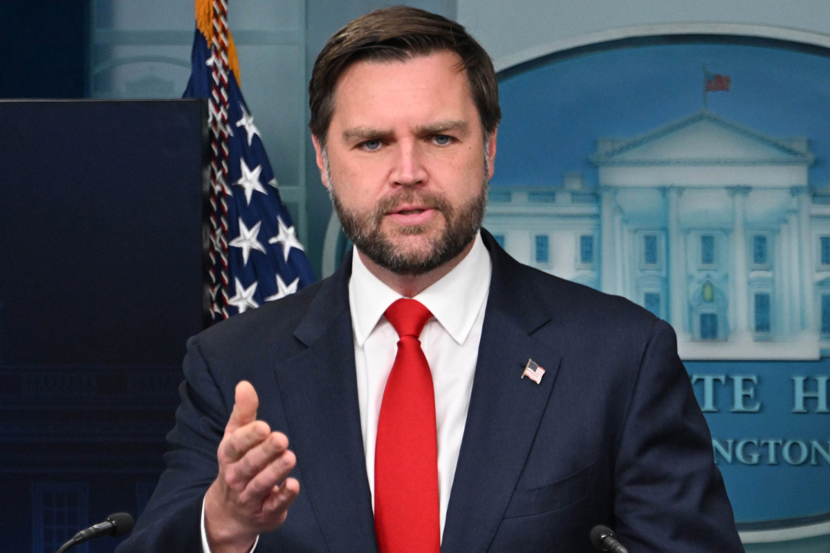 Un hombre llamado JD Vance es condenado por amenazar de muerte al ...