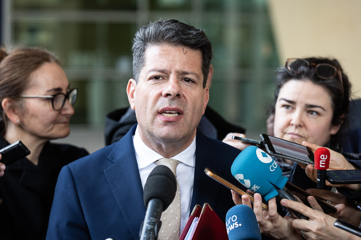 El ministro principal de Gibraltar, Fabian Picardo, ingresado en España ...