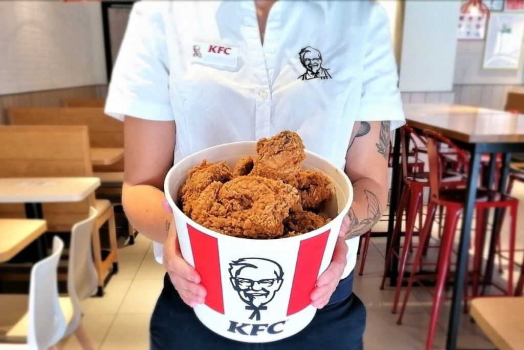 KFC implantará restaurantes exclusivamente halal en Francia y normaliza ...