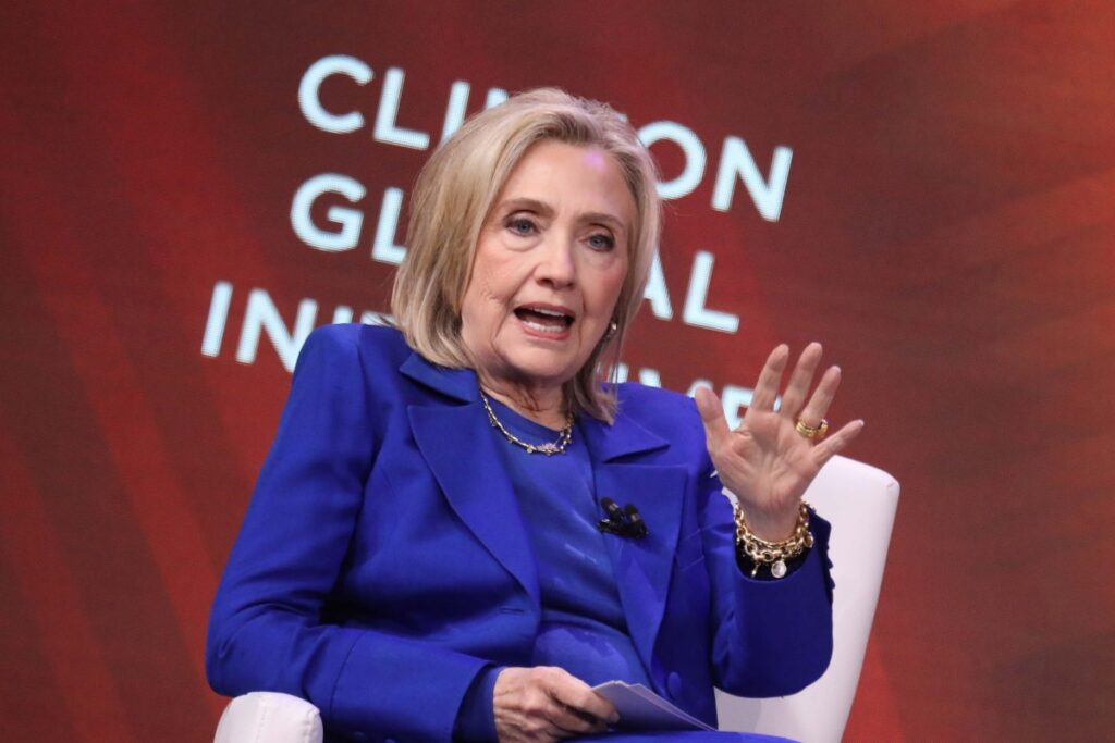 Hillary Clinton asegura que su marido no sabía nada de los crímenes de ...