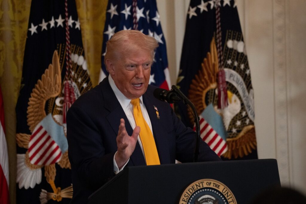 Trump insta a Europa a atajar sus problemas energéticos y de ...