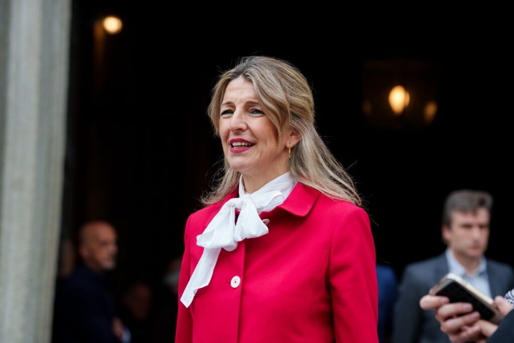 Yolanda Díaz se niega a revelar cuánto dinero público costó su viaje a ...